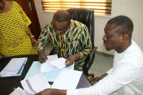 Digitalisation des formations au CeFAL: Du matériel informatique offert par le Programme ...